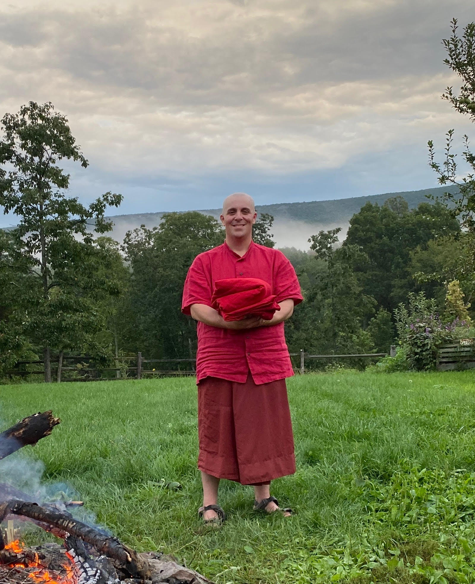 Vassa Americana: Mountain Mommas and Buddhist Robes – Maggasekha